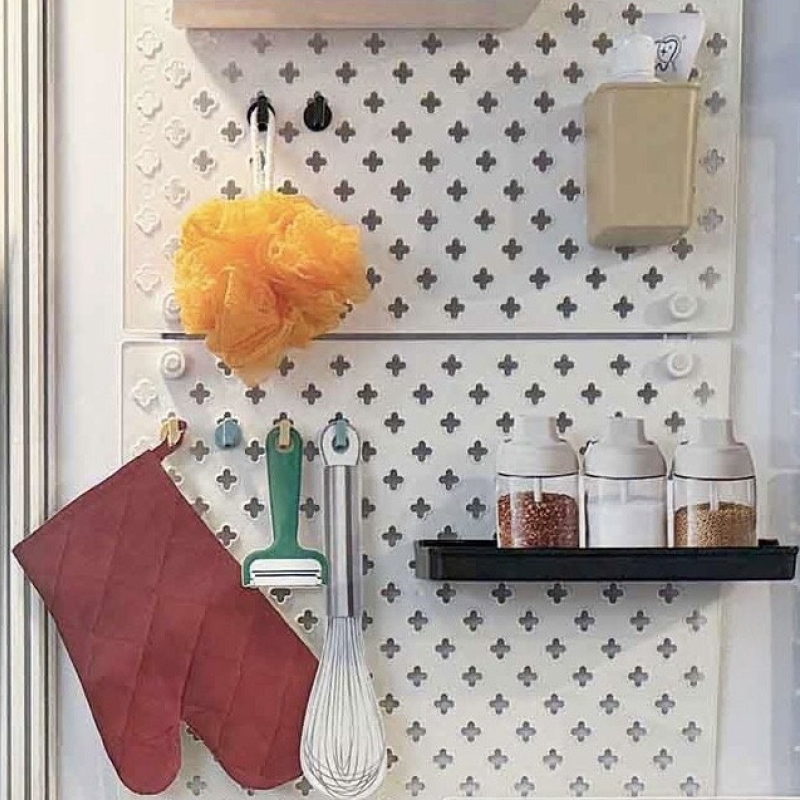 DESK CLAMP PEGBOARD ORGANIZER - CHAIN ENTERPRISES CO., LTD